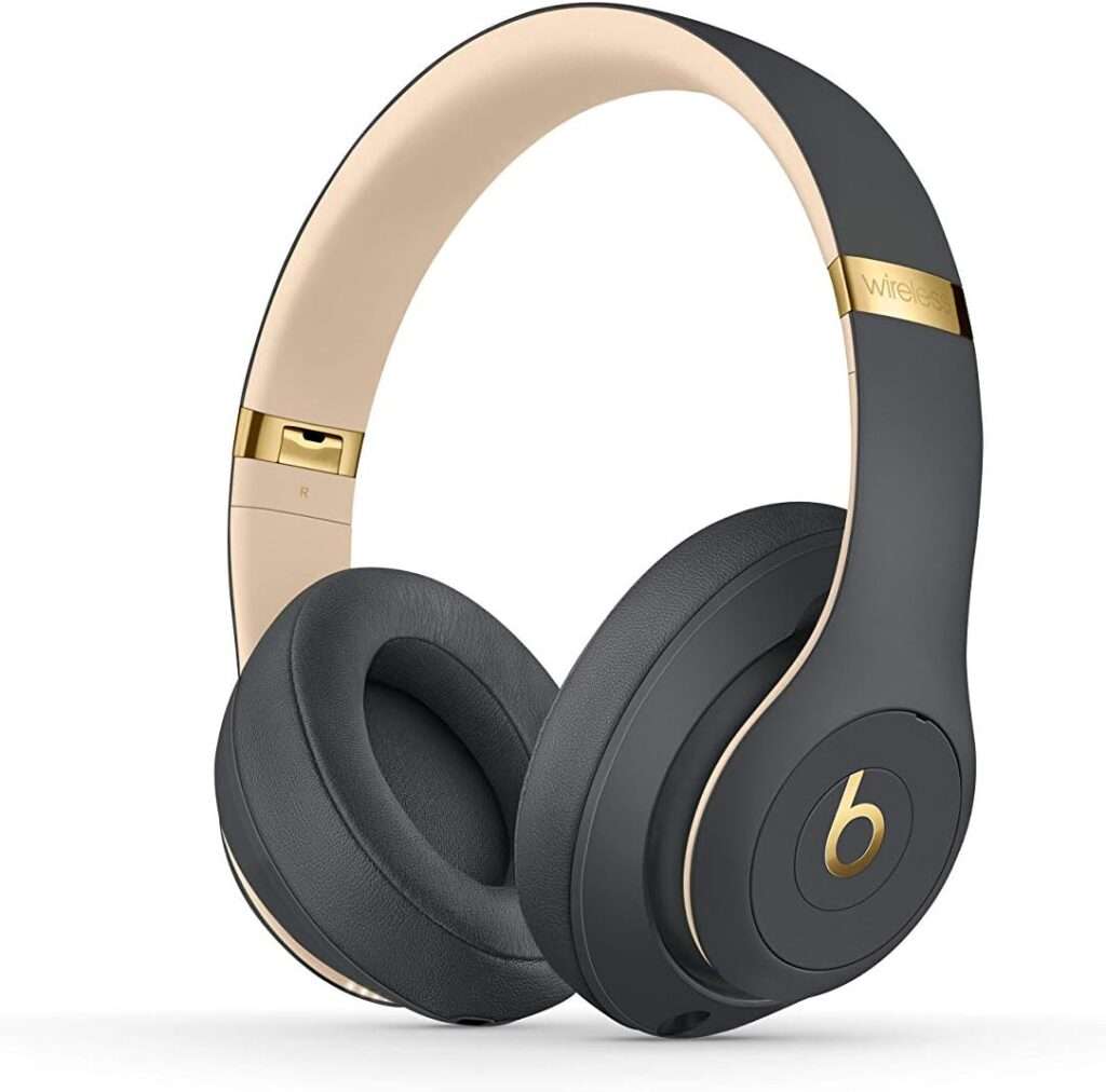 Best Headphones with Bass – Headphone Experts